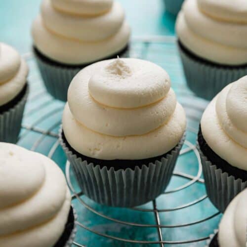Whipped frosting store